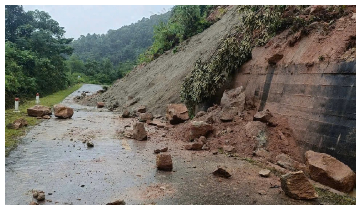 Cảnh báo tình trạng sạt lở đất trong mùa mưa bão - Trang thông tin điện ...