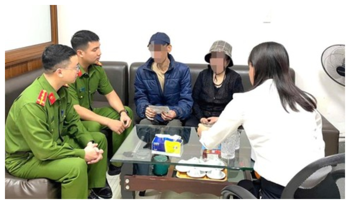 Bộ Công an cảnh báo về nhiều phương thức lừa đảo, dụ dỗ đầu tư - Báo ...